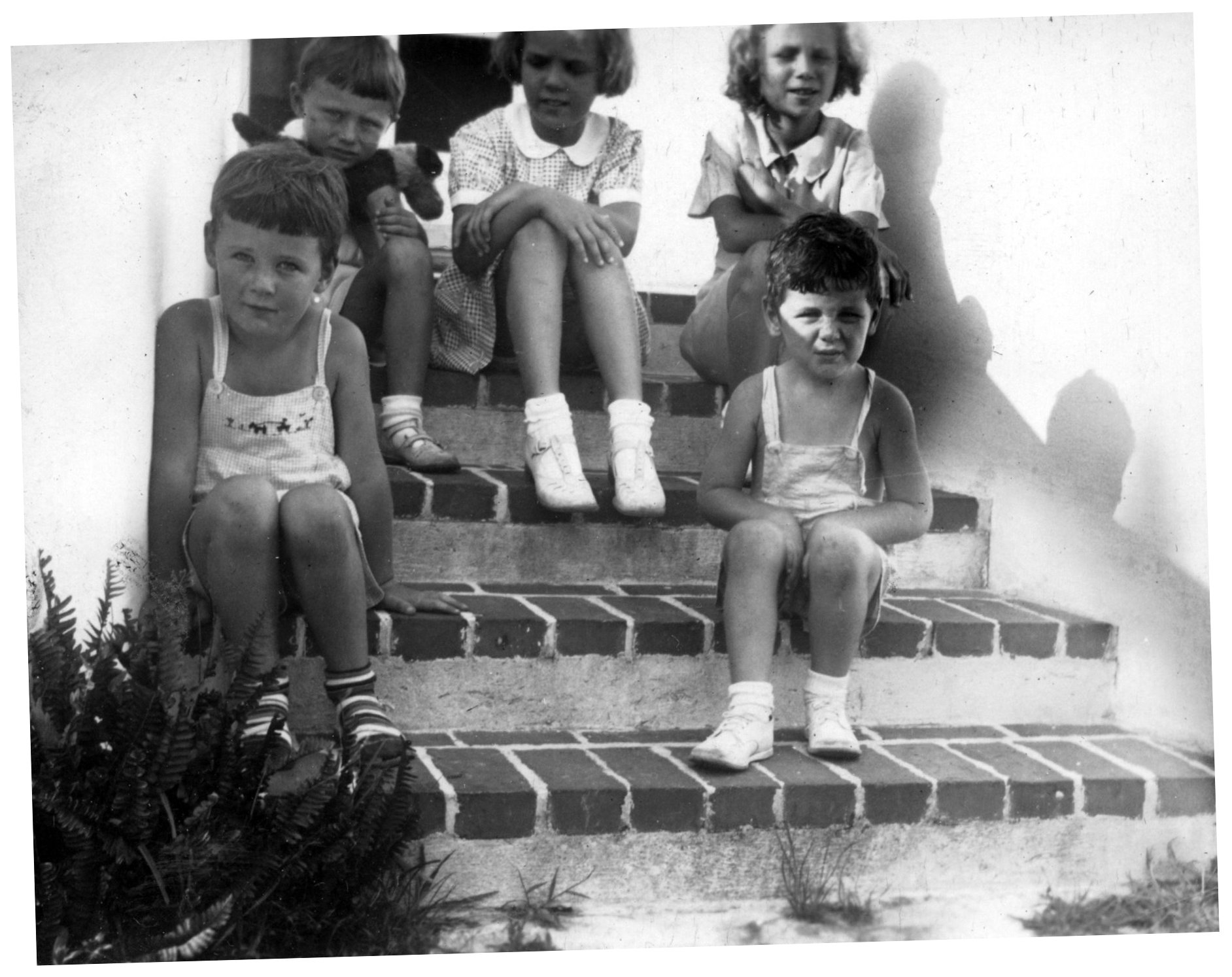 Peter Wallace Macky · Genealogy